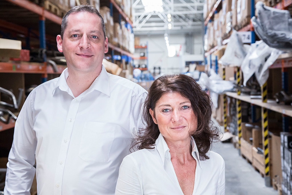 Service mit Know-how und Kundennähe - Autoteile Post AG